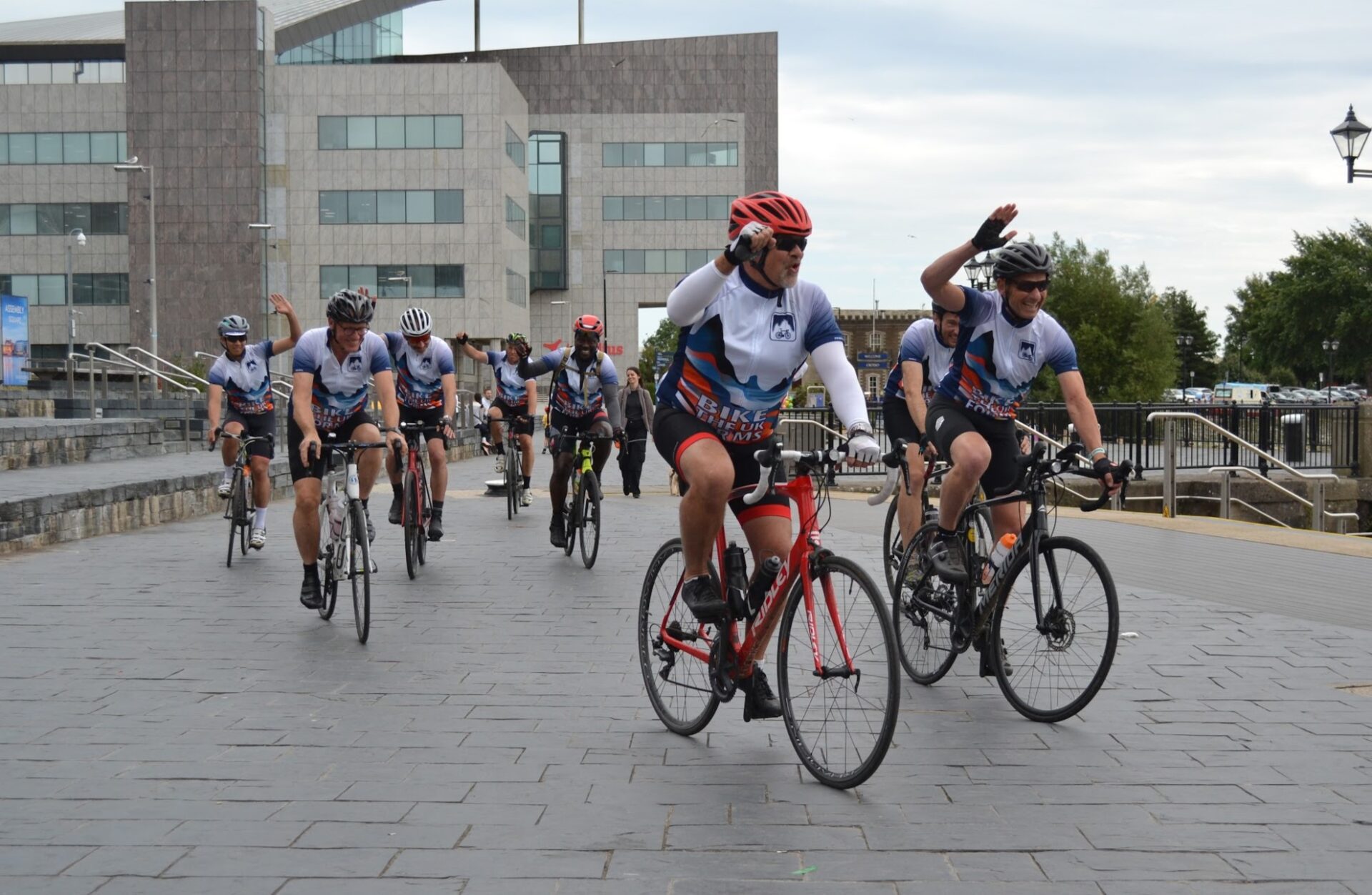 Cycling Lôn Las Cymru: A Spectacular Adventure through Wales